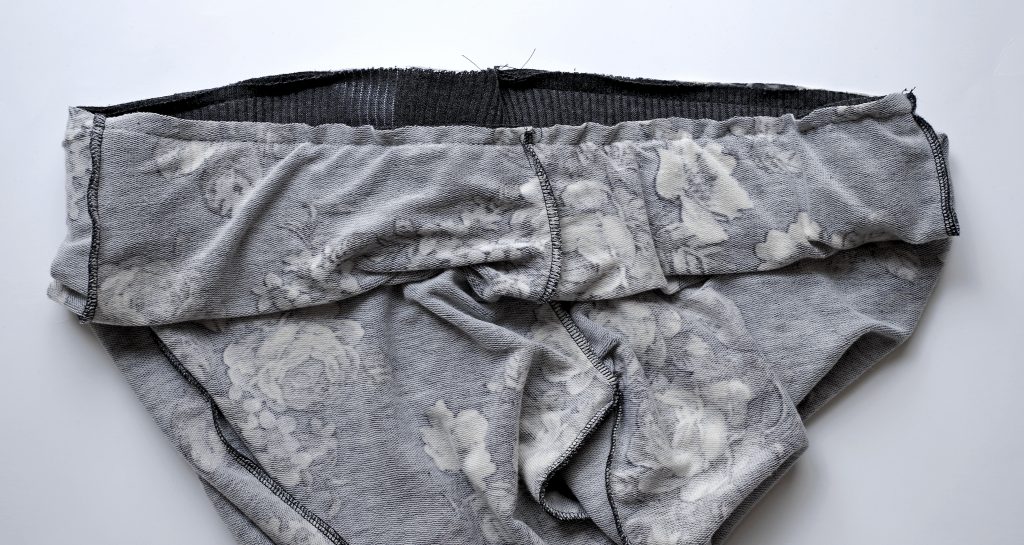 Elastic Waist Portlander Pants - Pattern Niche