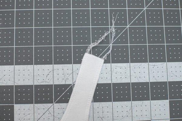 Adding a shelf bra to the Marbella Tank - Pattern Niche