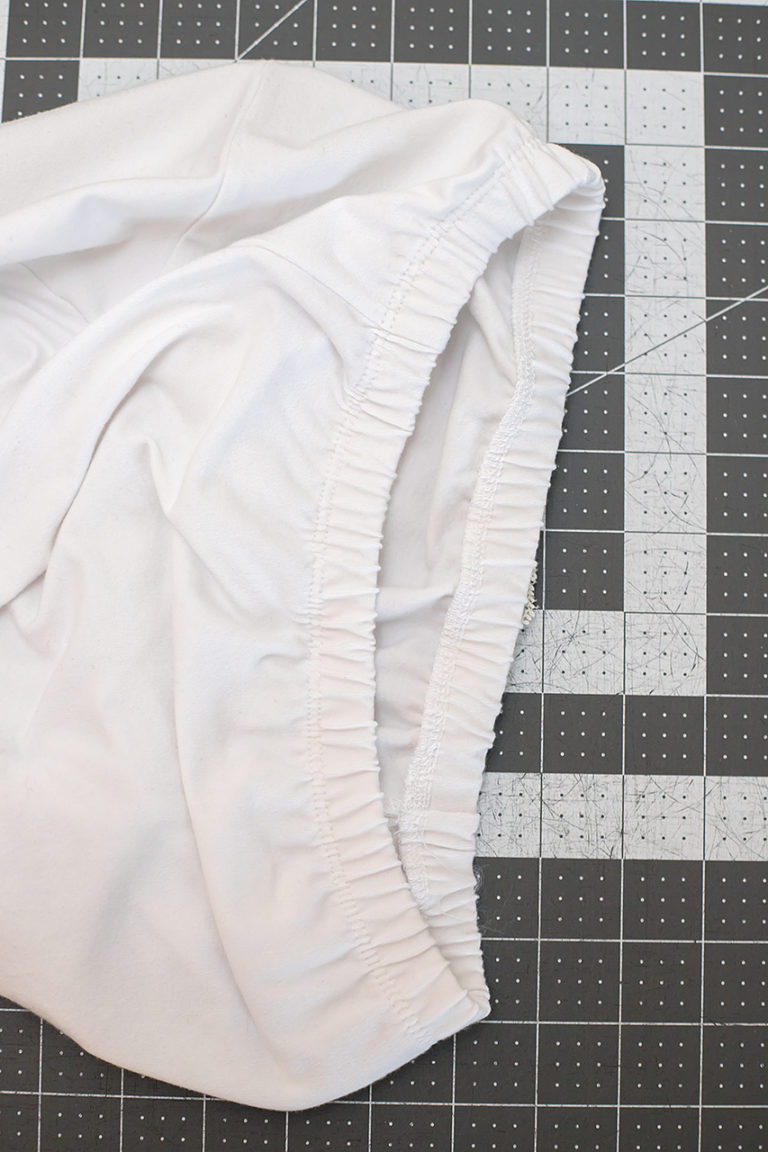 Adding a shelf bra to the Marbella Tank - Pattern Niche