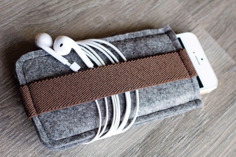 Felt Tablet Cases - Pattern Niche