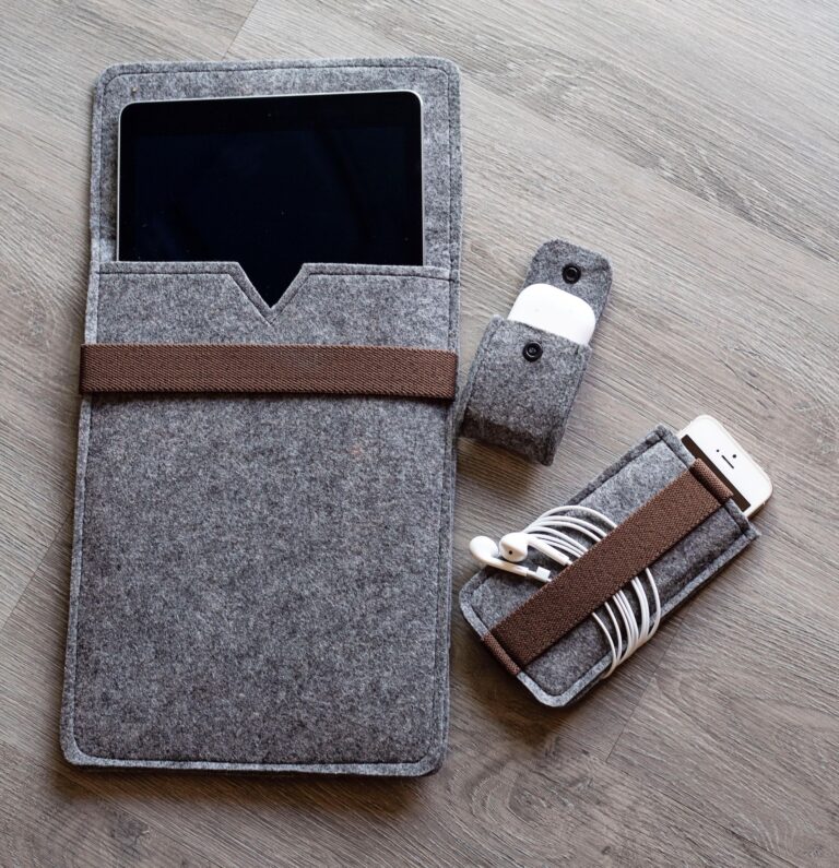 Felt Cases-Free Pattern - Pattern Niche