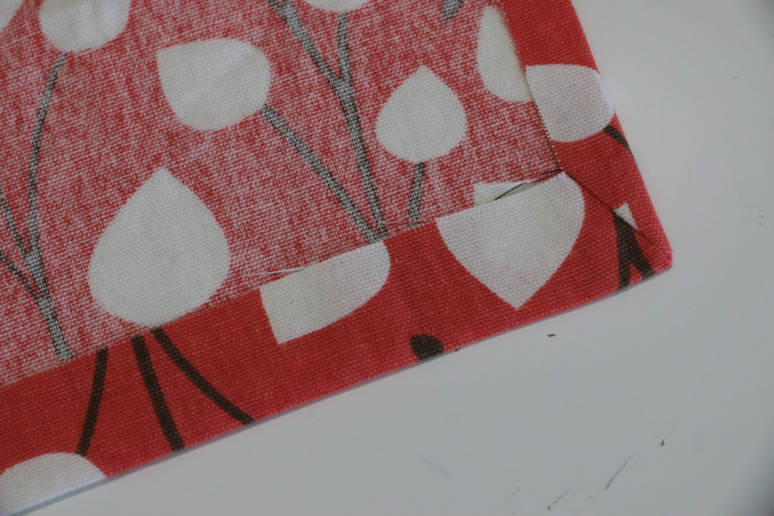 How to Sew a Mitered Corner - Pattern Niche